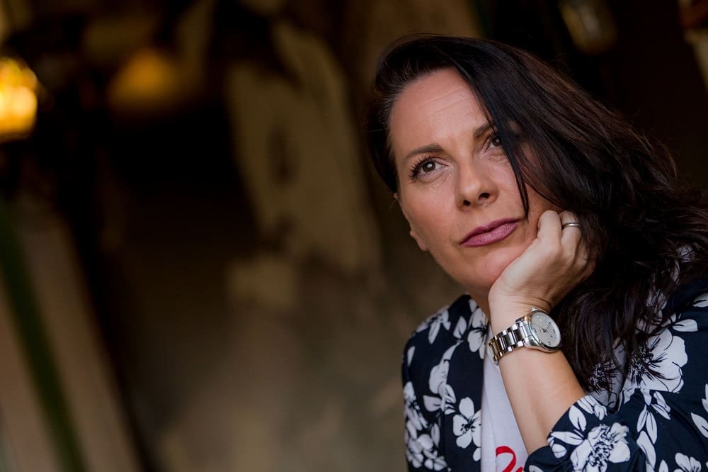 Ana Lalić Hegediš za BUKU: Cela Srbija je u v.d. stanju u kome samo ...