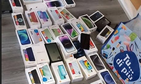 Ajfoni uglavnom: Ovo je oduzeta roba vrijednosti od milion KM! | 6yka