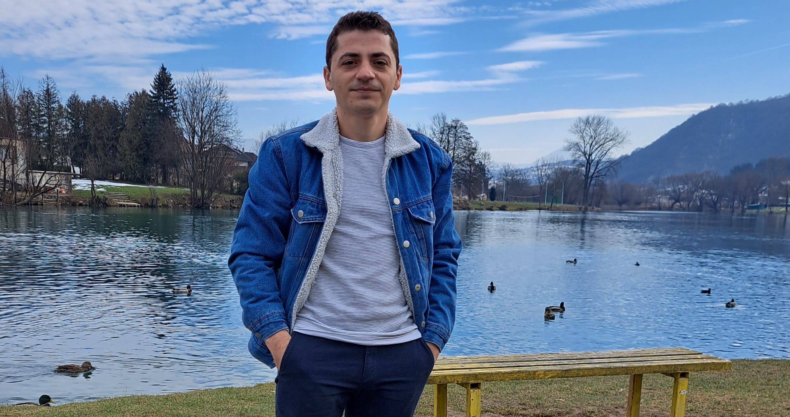 IT stručnjak Hasan Hatić pokrenuo YT kanal kako bi na satiričan način ...