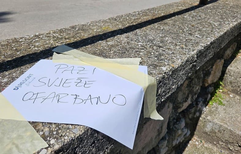 Stanari očistili dvorište i ofarbali stare ograde u Sarajevu | 6yka