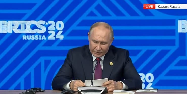 Putin novinaru BBC-ja: Pogledajte što je Zapad radio u koroni. I to je ...